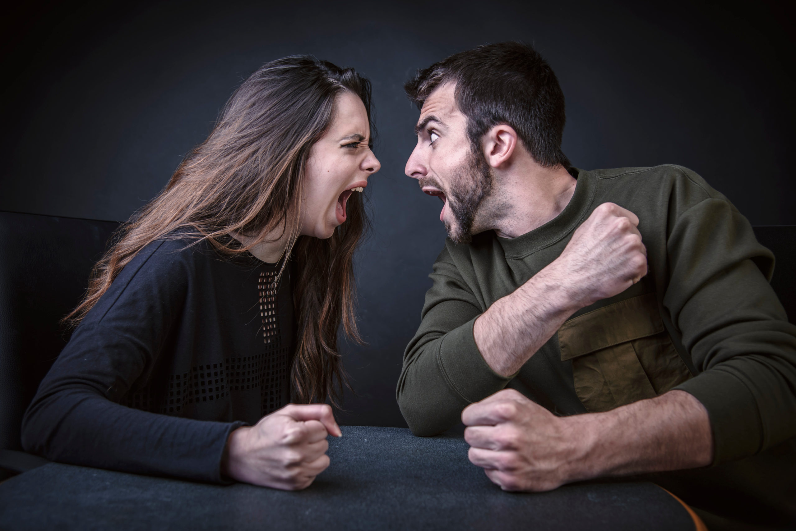 What You Need to Know About Abuse in Dating - Everyday Owl